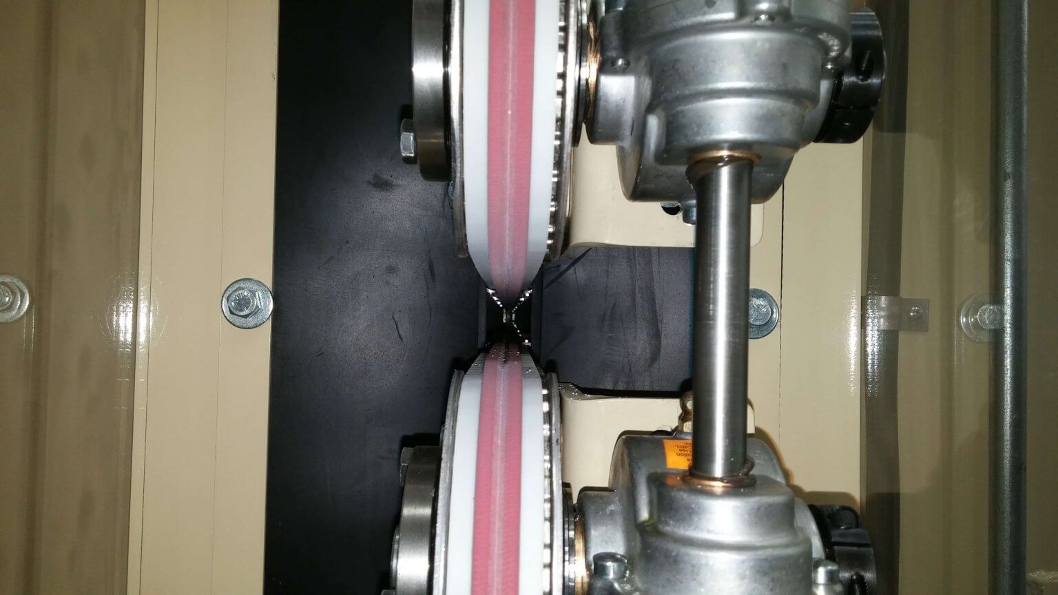 In-line Sandblast Systems - Empire Air Blast